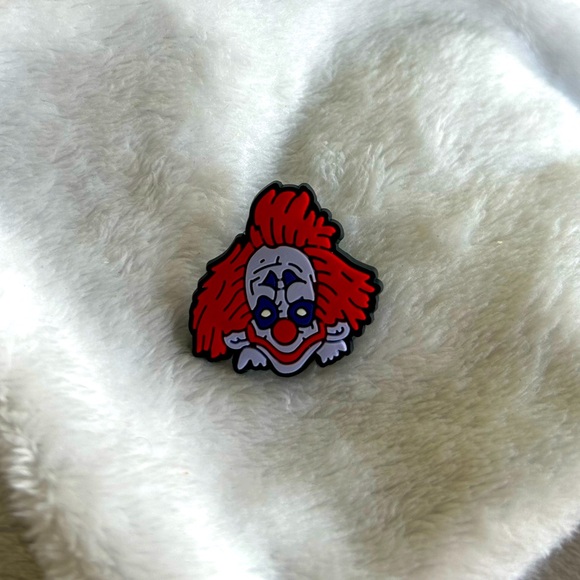 Jibbitz | Accessories | New Killer Klowns From Outer Space Jibbitz ...